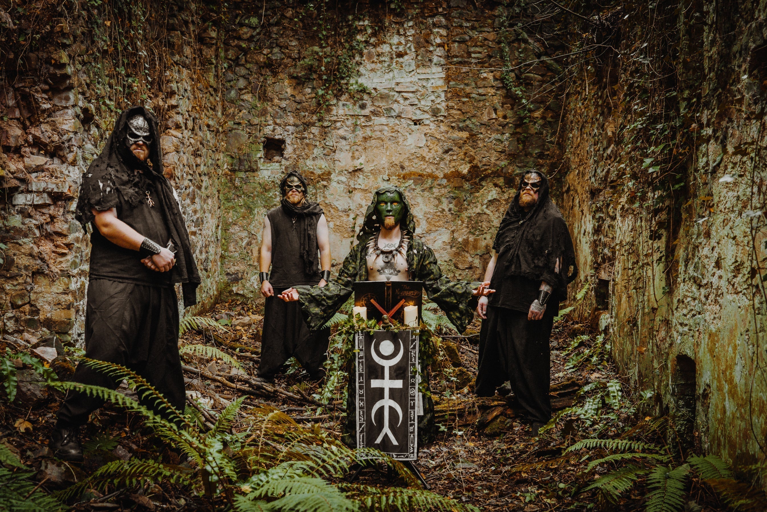 FROGLORD - Roster Announcement – Black Throne Productions